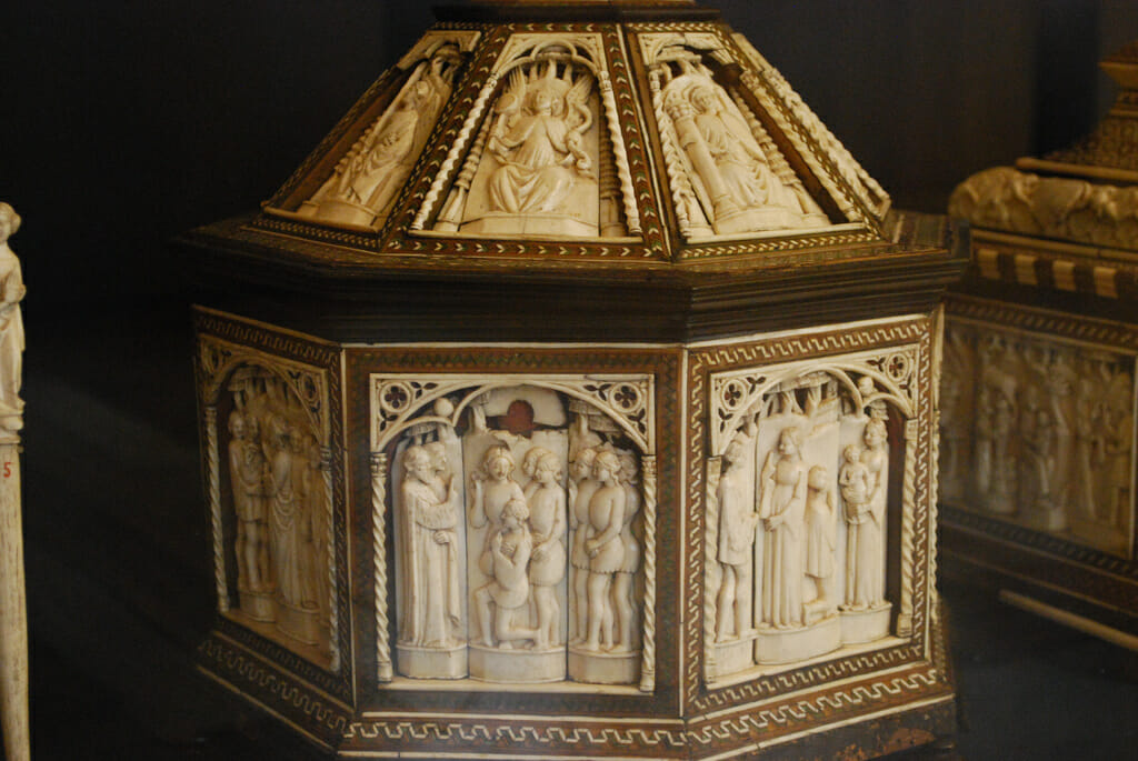 Carving a Reliquary – Orthodox Arts Journal