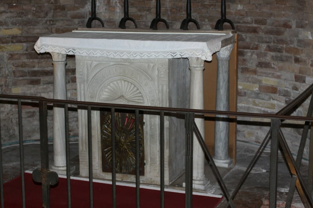 Holy Tables with Reliquaries, a Short History – Orthodox Arts Journal